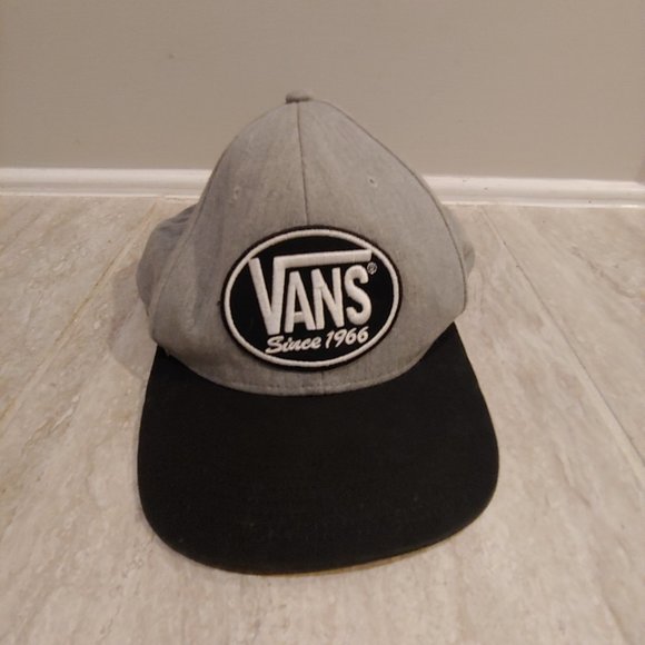 Vans | Accessories | Vans Hat Cap Mens Patch Logo Black Flat Brim Since ...